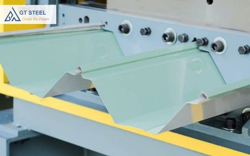Tôn Seamlock là gì – Giải pháp mái nhà hiện đại chống dột - Gia Thái Steel