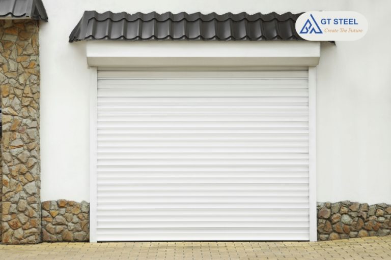 Ứng Dụng Của Cửa Chớp Mặt Tiền Trong Thiết Kế - Gia Thái Steel